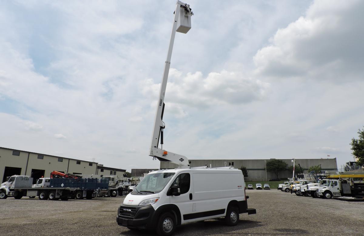 Versalift Vantel 29-NE, 2023 Dodge Promaster | Runnion Equipment Company