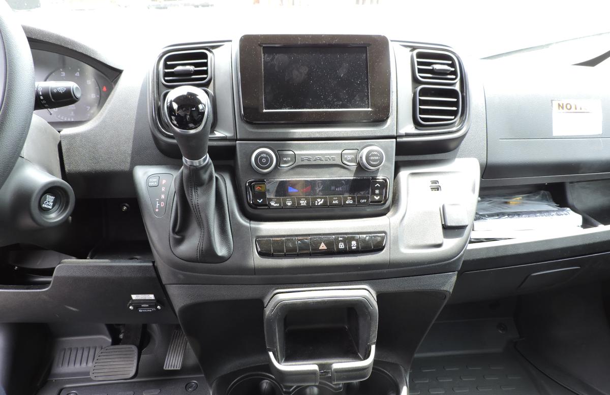 Versalift Vantel 29-NE, 2023 Dodge Promaster | Runnion Equipment Company