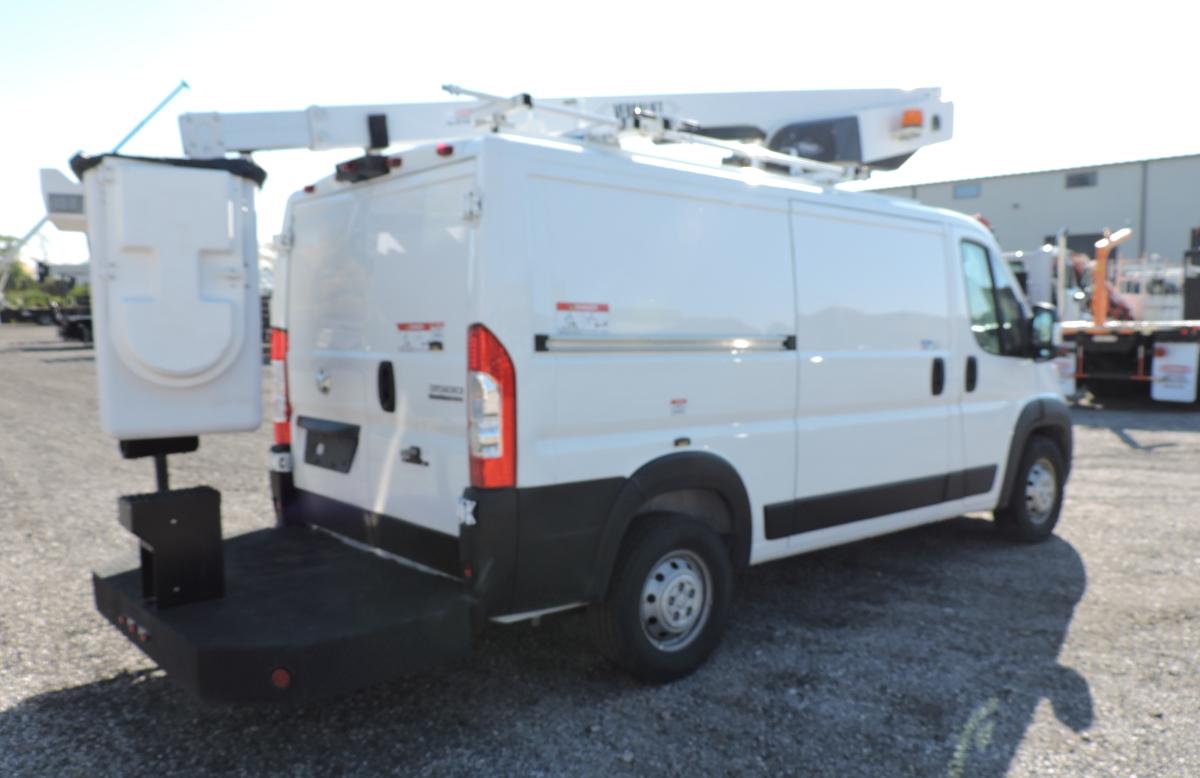 Versalift Vantel 29-NE, 2023 Dodge Promaster | Runnion Equipment Company