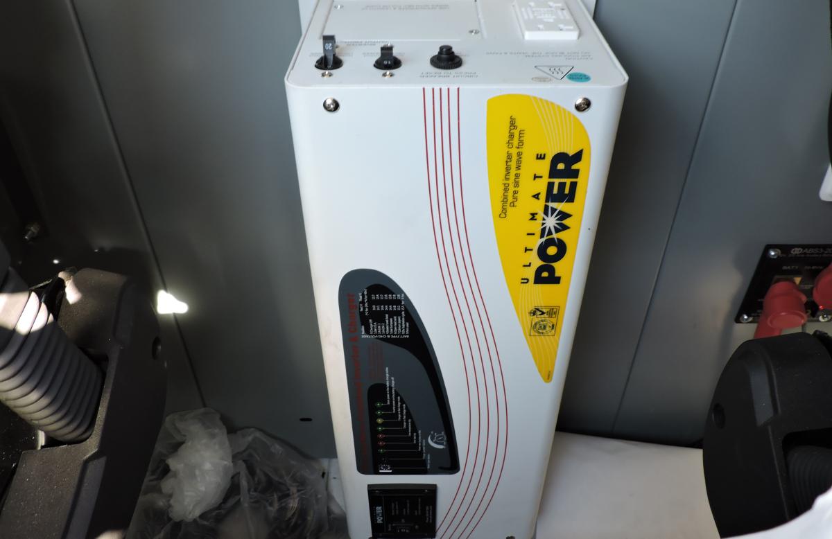 Versalift Vantel 29-NE, 2023 Dodge Promaster | Runnion Equipment Company