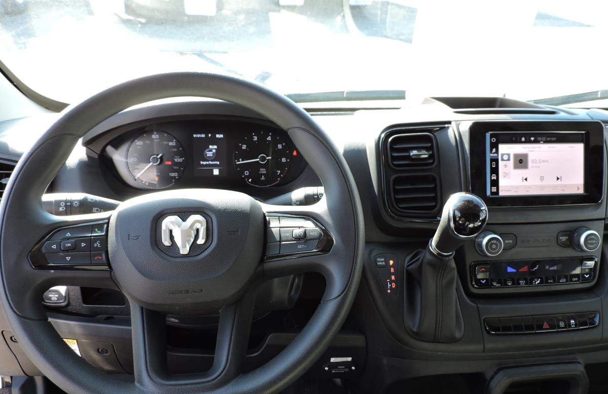 Versalift Vantel 29-NE, 2023 Dodge Promaster | Runnion Equipment Company