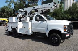 Versalift VST-47-MHI, 2023 Chevy 5500 4x4 | Runnion Equipment Company