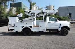 Versalift VST-47-MHI, 2023 Chevy 5500 4x4 | Runnion Equipment Company