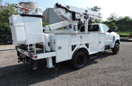 Versalift VST-47-MHI, 2023 Chevy 5500 4x4 | Runnion Equipment Company