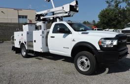 Versalift SST40, 2022 Dodge 5500 4x4 | Runnion Equipment Company